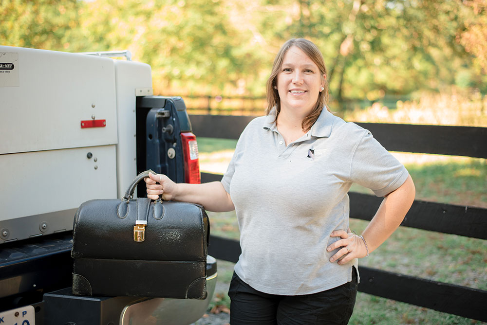 Equine Veterinarian Team | Haymarket Veterinary Service - Leading ...